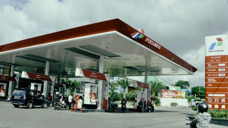 Cara Mencari Pom Bensin Terdekat Melalui HP, Cepat dan Mudah!